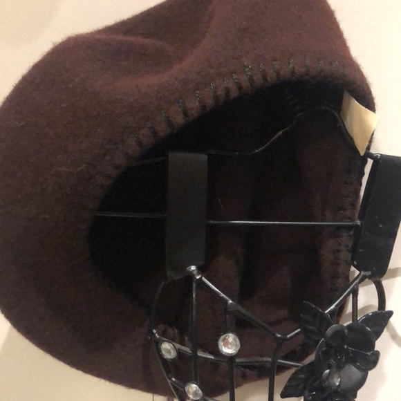 Accessories | Vintage Old Navy Wool French Beret Color Is Chocolate ...